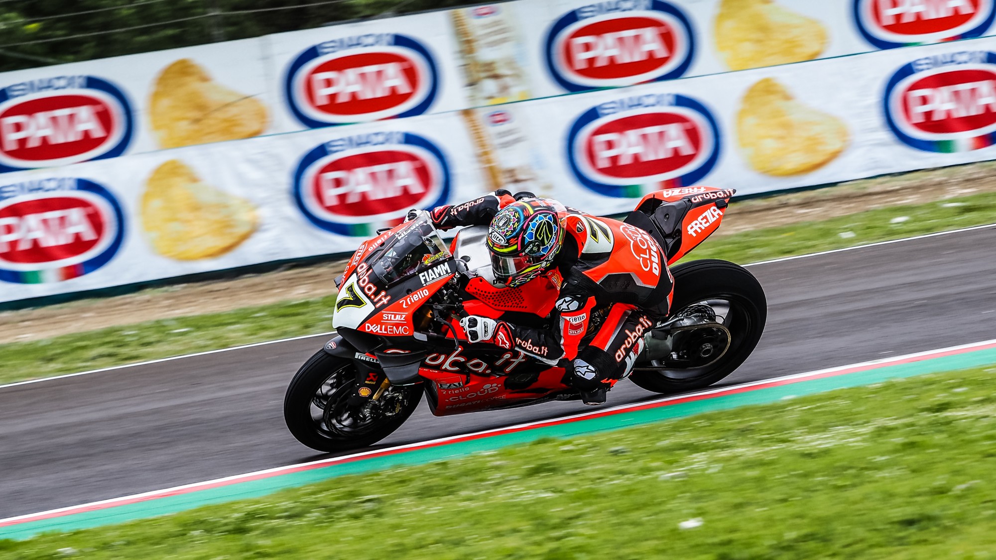 55503_r05_action_full - ZEITBLATT